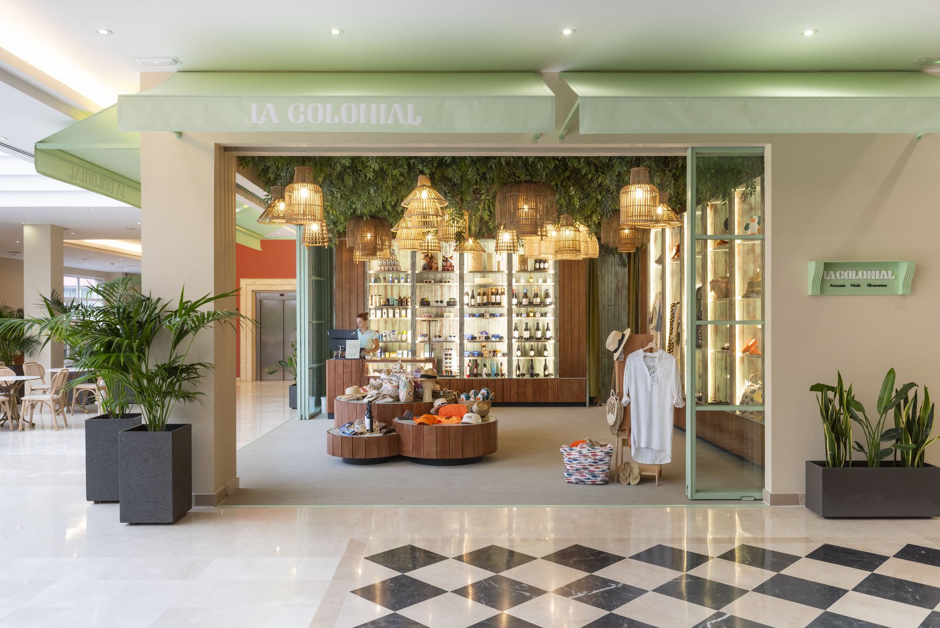 La Colonial | Valentin Sancti Petri